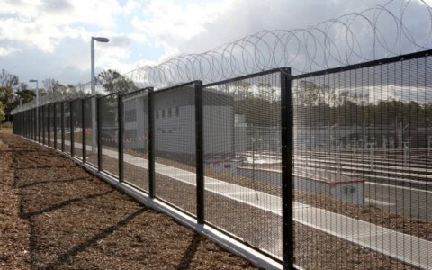 Razor Wire, Concertina Razor Wire And Flat Loop Razor Tape